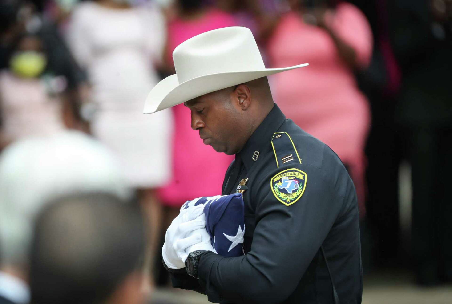 Harris County constable’s deputy Jennifer Chavis remembered at funeral ...