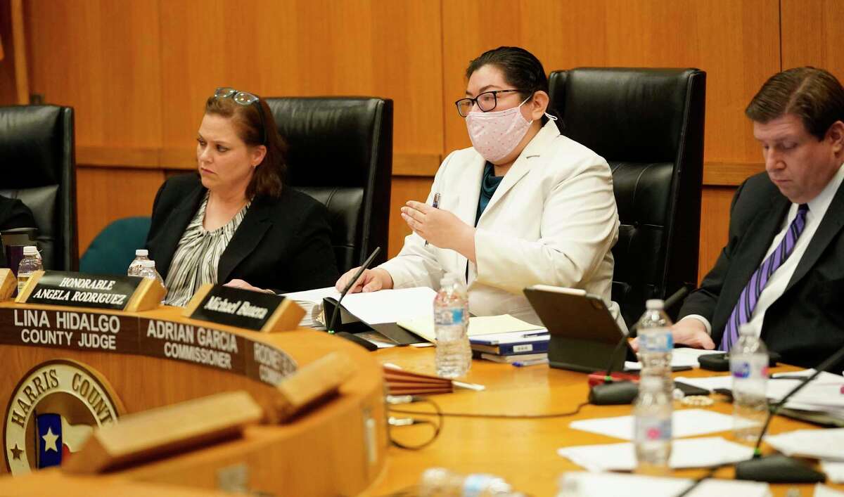 Harris County officials pass bail measure requiring 10 percent fees by ...