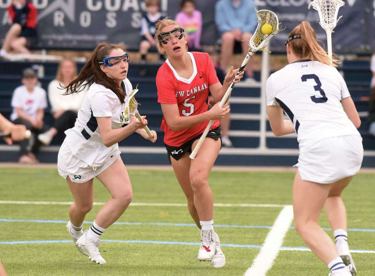 Playing for injured teammate, New Canaan dominates Wilton in girls lacrosse