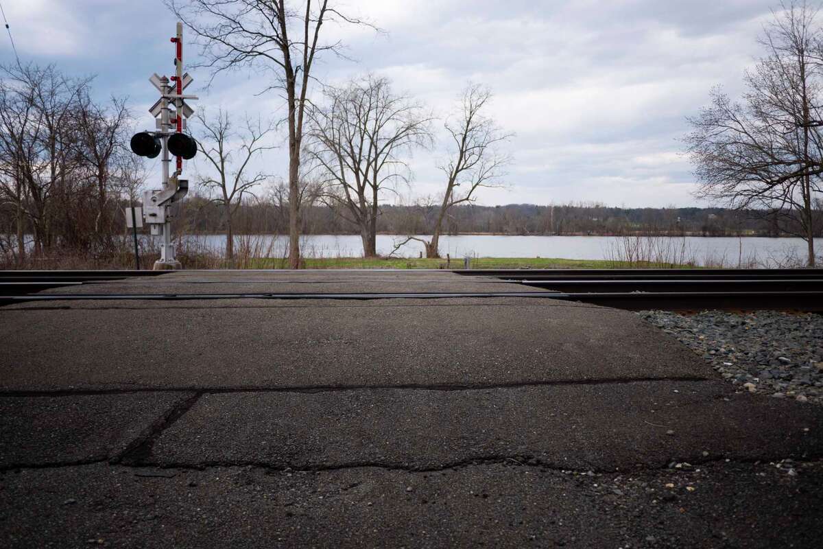 Castleton struggles to get access to its waterfront park - for 28 years