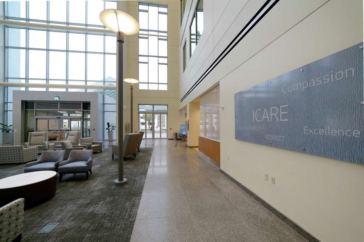 Houston Methodist The Woodlands Hospital’s new Healing Tower offers ...