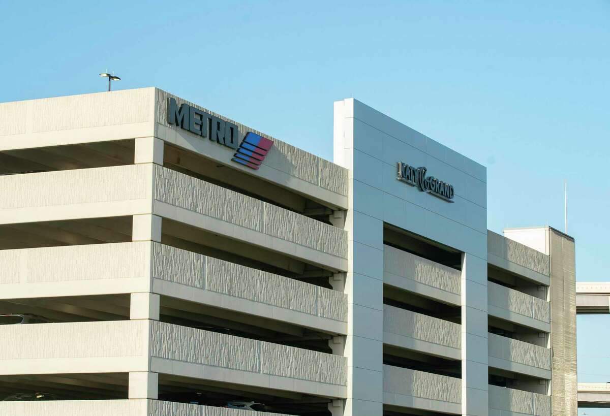 Metro Houston's park and ride service has had a bumpy return