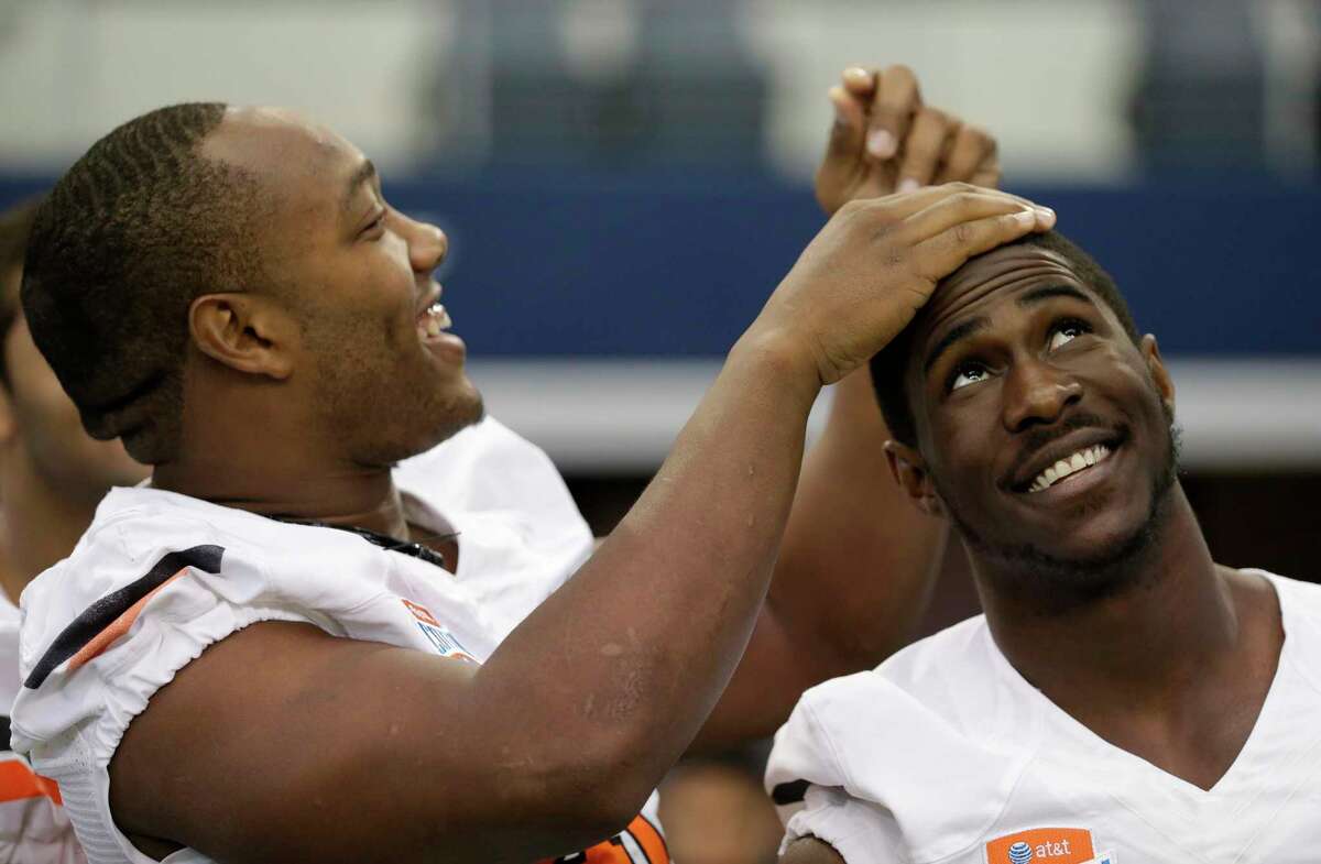 Arkansas quarterback Lucas Coley and Texas lineman Tyler Johnson to ...