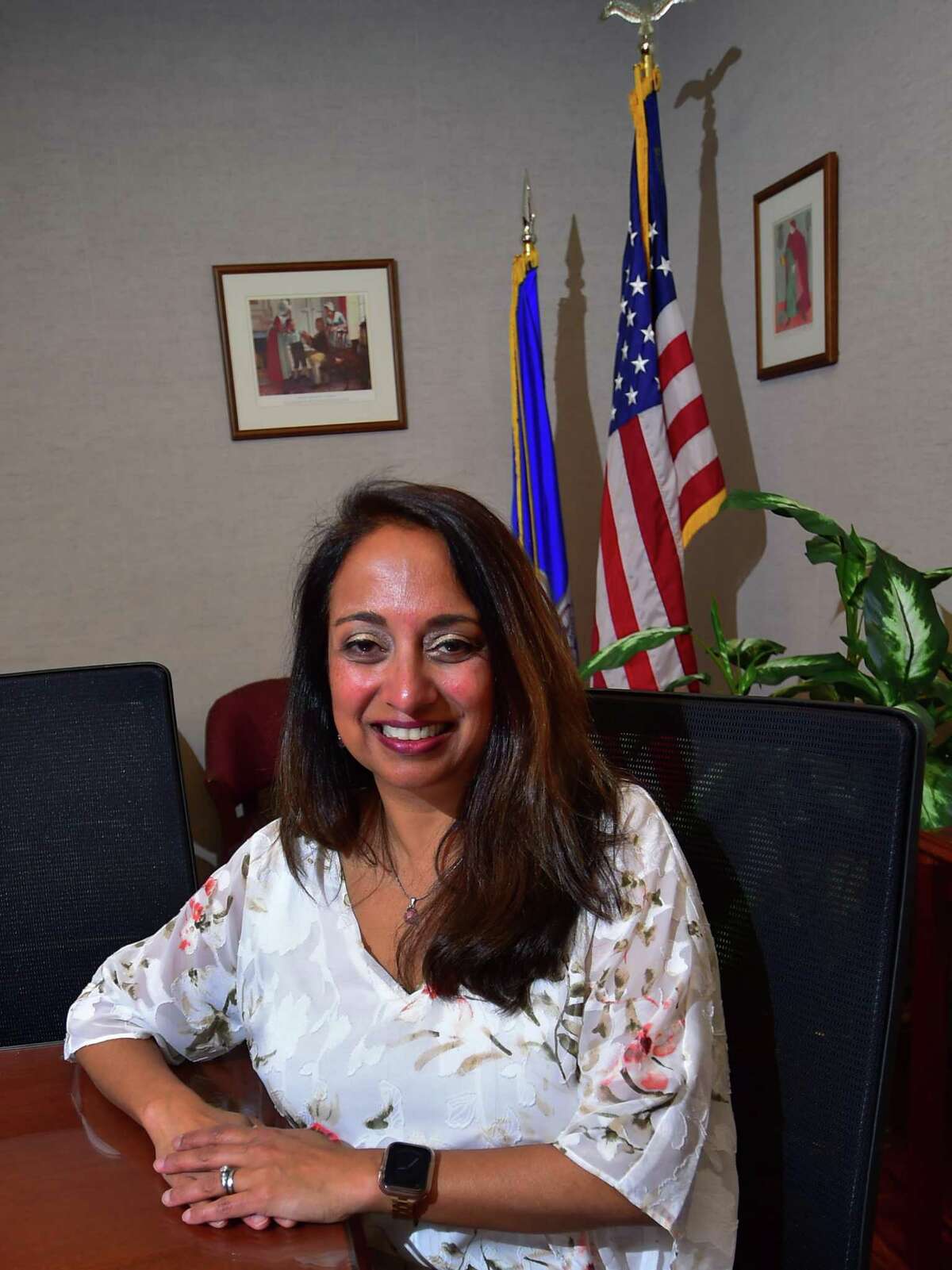 CT COVID positivity rate hits 10 percent, data shows