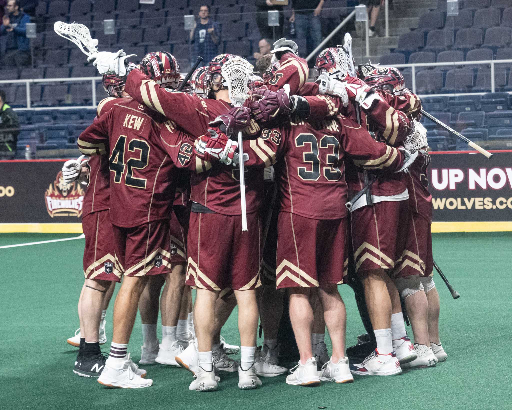 Albany FireWolves pour it on Philadelphia Wings
