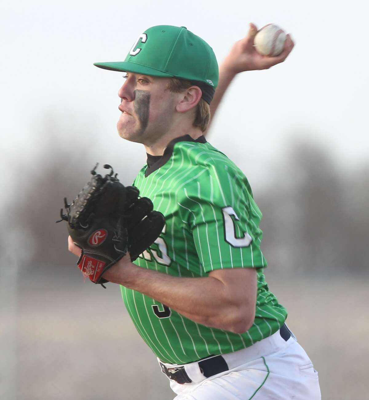 Carrollton baseball team stuns Greenfield-NW; WIVC up for grabs again