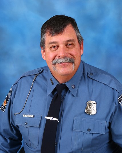 Mounted Police Officer Erik Little retires from Big Rapids PD