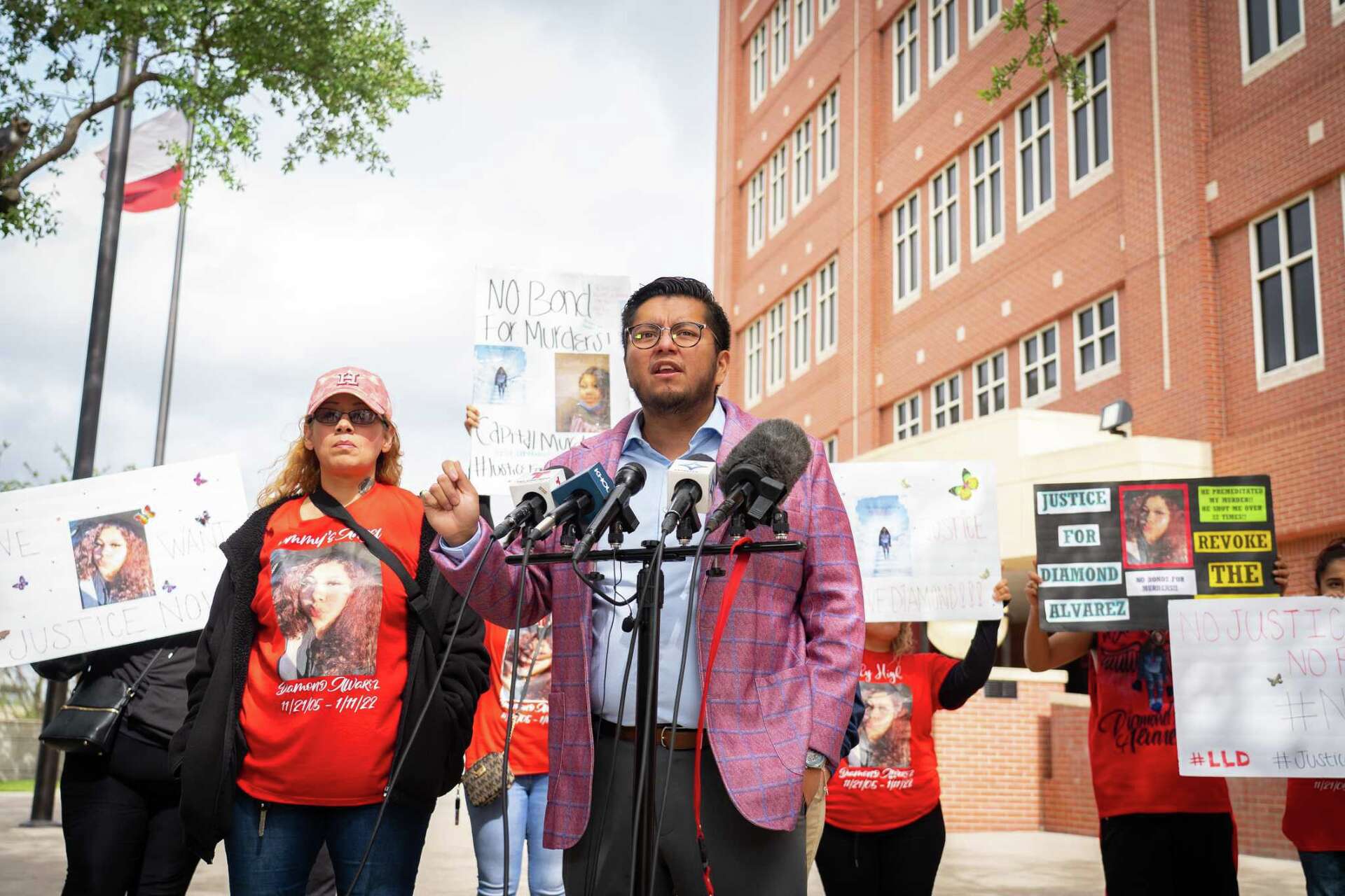 Teen accused in Diamond Alvarez's death back in jail after violating ...