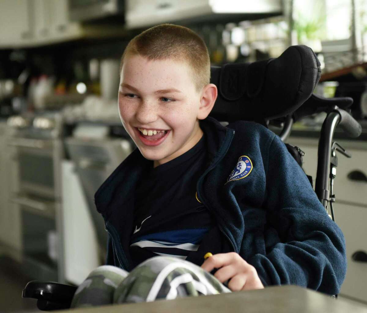 Mismatched shoes in Greenwich? 11-year-old’s classmates mimic his style ...