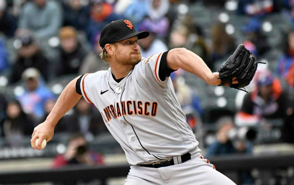 Giants’ Alex Cobb makes strides toward return; DeSclafani sees specialist