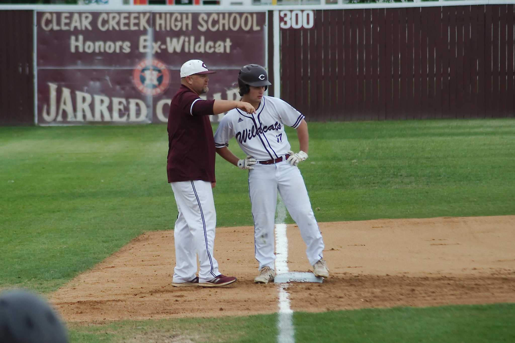 Baseball: Clear Creek prevails to take sole district lead
