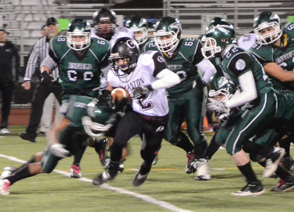 Canton football ties record for wins in a season