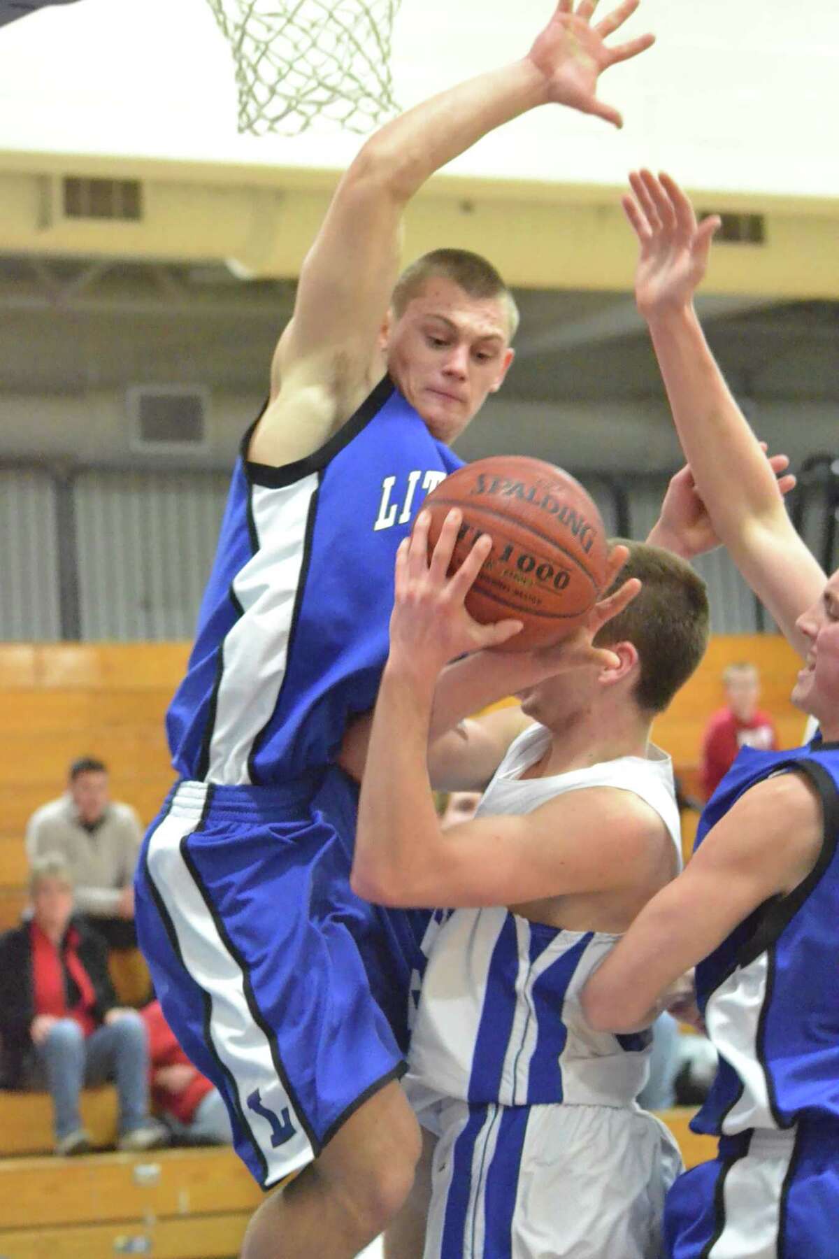 Second half surge lifts Lewis Mills past Litchfield