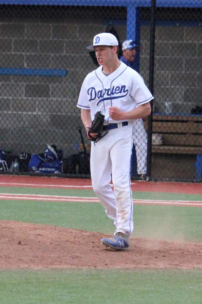 Baseball: Darien turns to its ace, gets much-needed victory over New Canaan