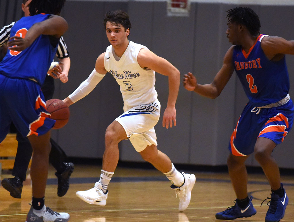 44-point performance puts Darien’s Will Rolapp in elite company