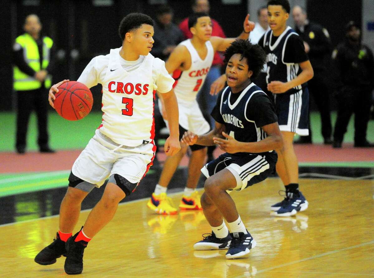 Wilbur Cross plays complete game in victory over rival Hillhouse