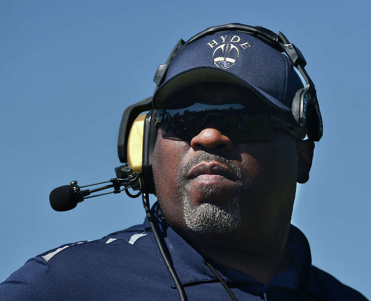 Jacobs: Shaped by father’s unconditional love, Melvin Wells III carries ...