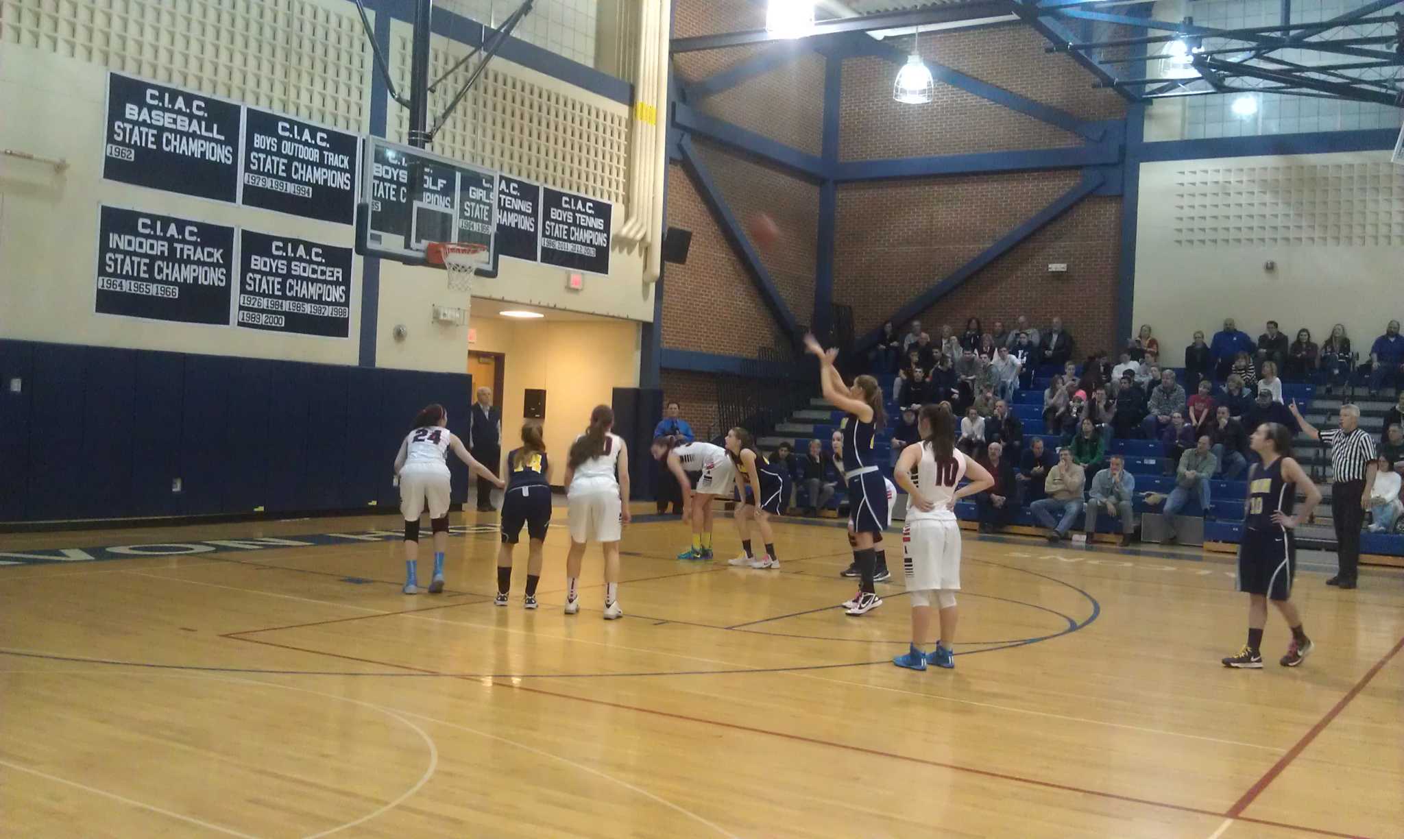 Class L girls basketball: Avon defense contains Veilleux, advances in ...