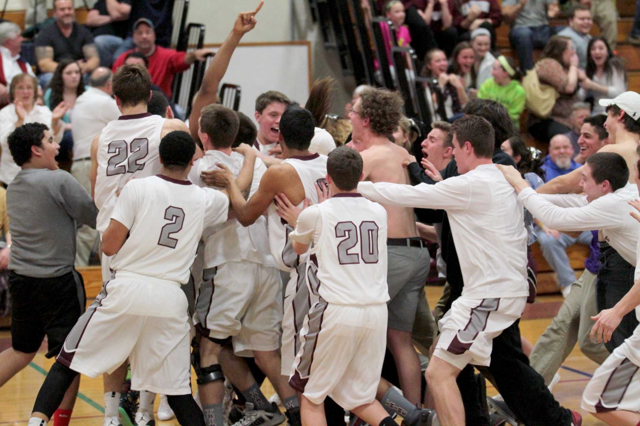 Momah's 3-pointer at buzzer lifts Farmington boys basketball into Class ...