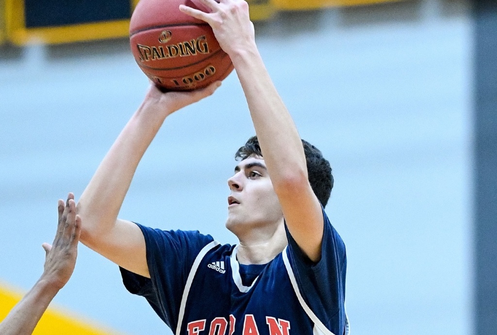 Foran defeats non-league rival Weston