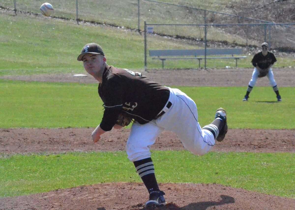Tehan squeezes Thomaston past Housatonic baseball
