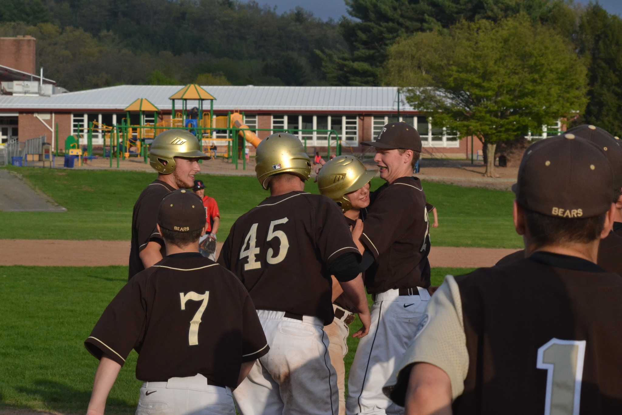 Thomaston walks off in 10-inning thriller against Northwestern