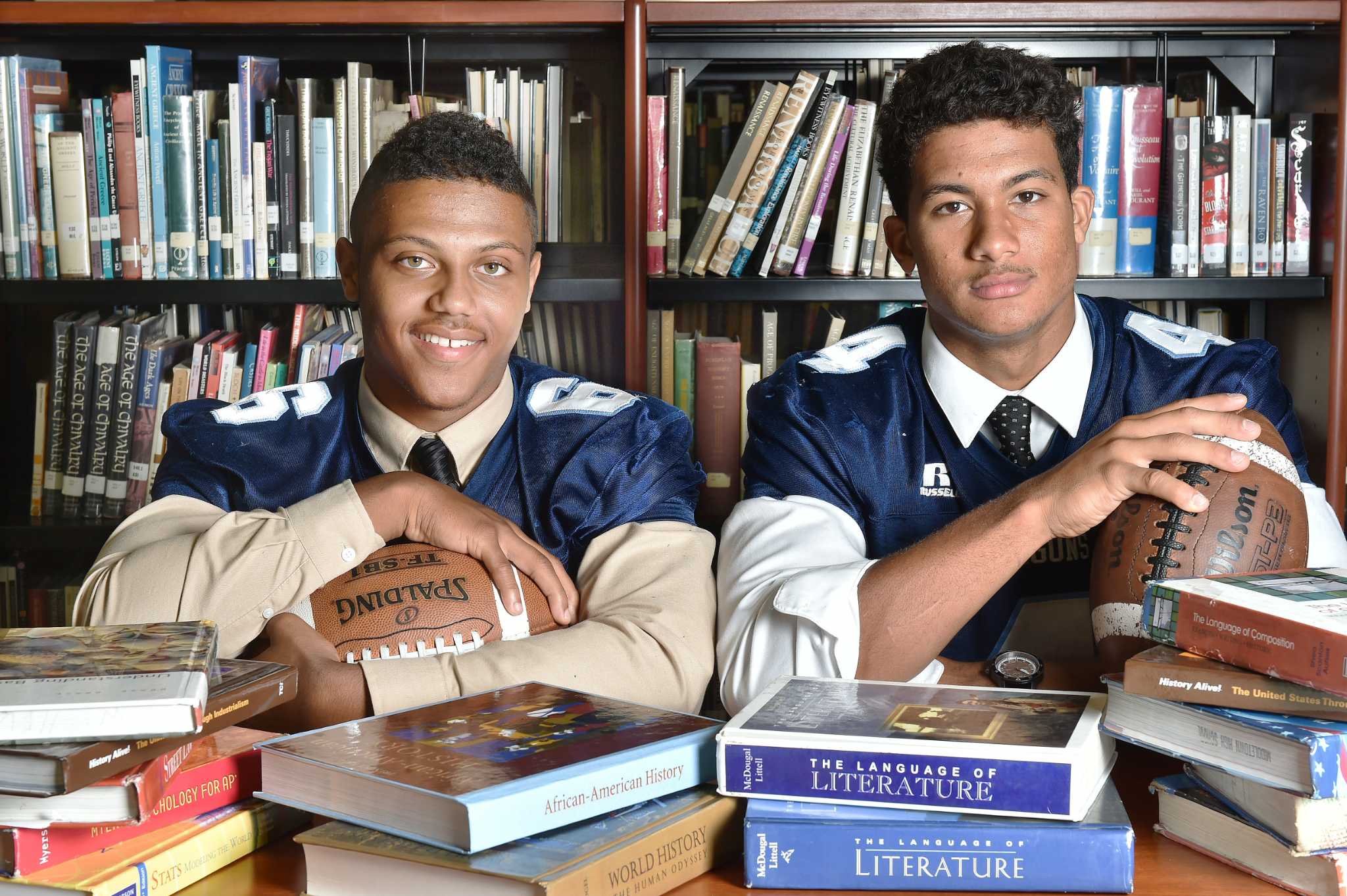 Football: Middletown's Highsmith, Thompkins play to win on field, in ...