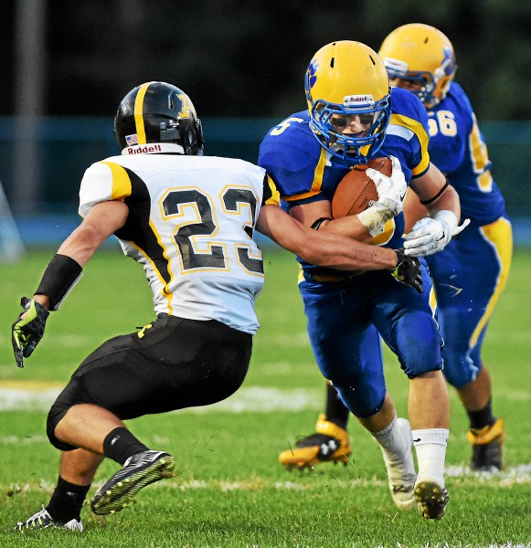 Football: Salemme, Seymour finish off Amity