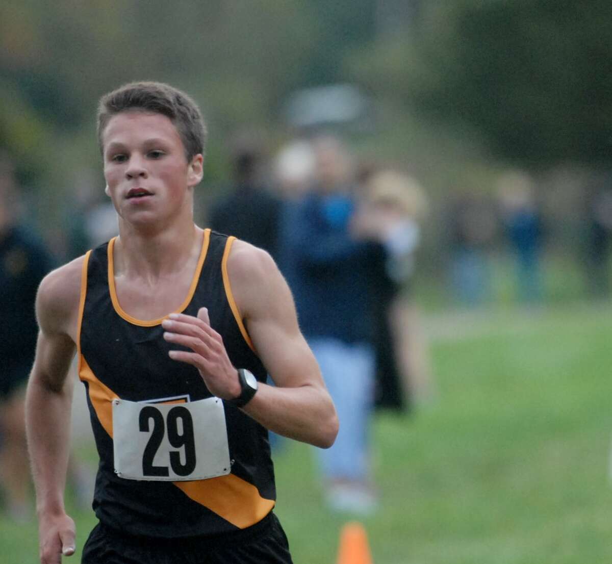 Tuesday's NH cross country roundup: Amity beats Branford in battle of ...