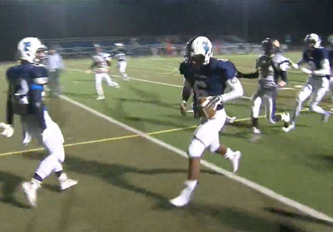 CCC Football: Highsmith, Middletown handle Simsbury