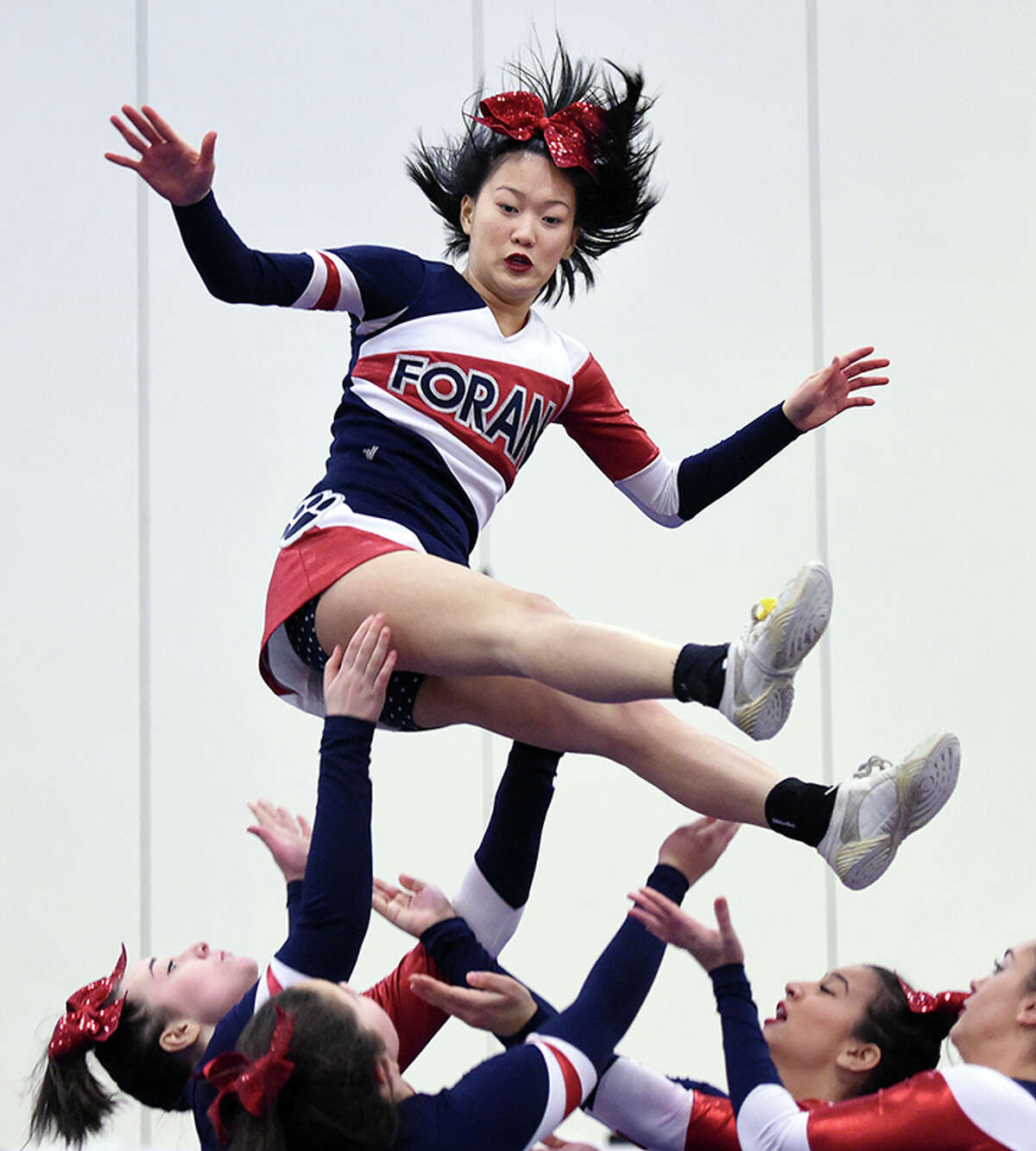 Shelton (all-girl), Hand (co-ed) win SCC Cheerleading Competition