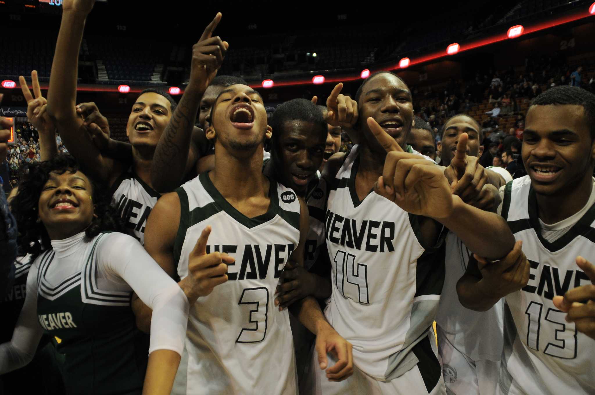 Boys basketball Class M final: Strong fourth propels Weaver to win over ...