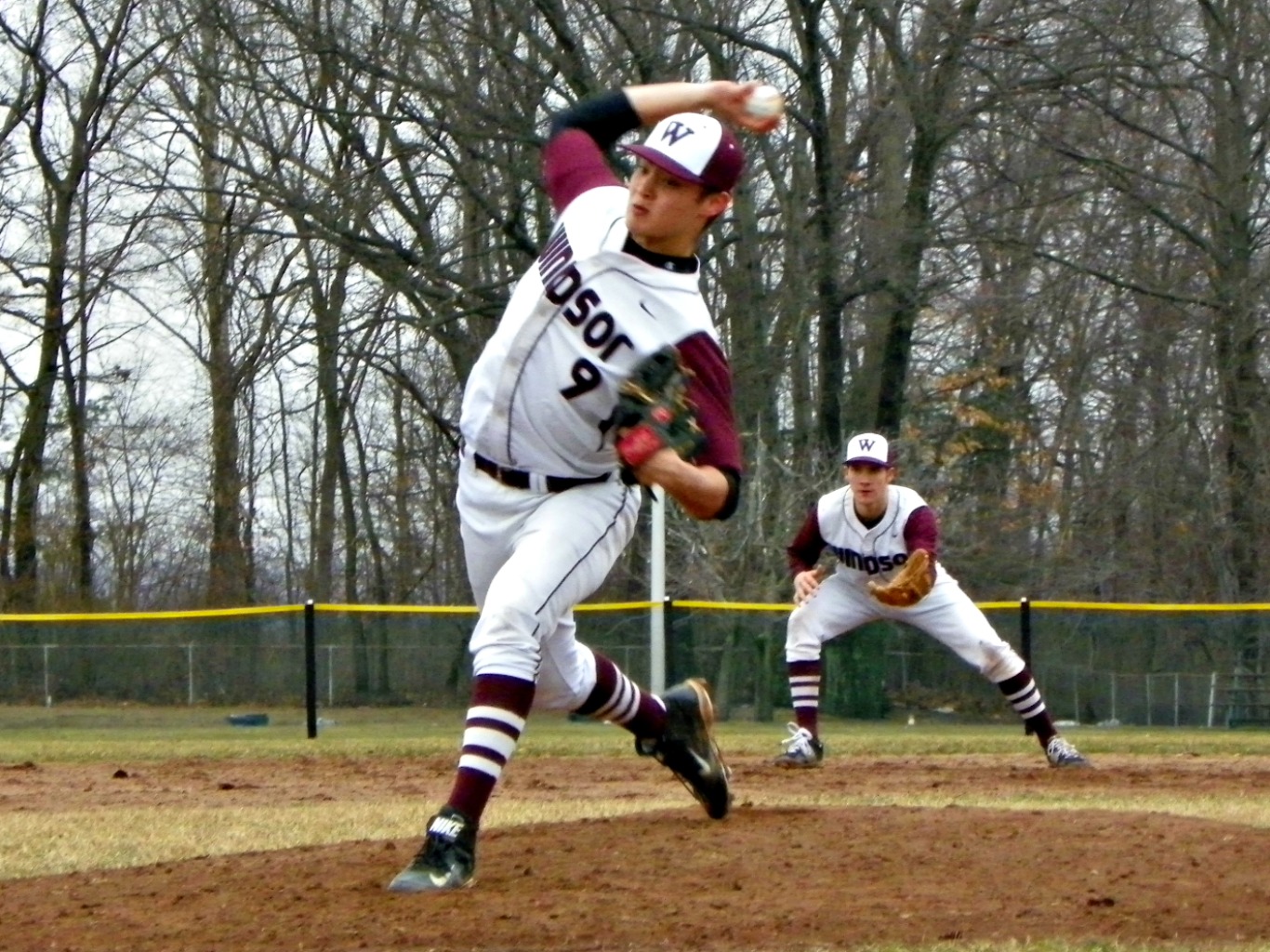 Baseball: Big third inning lifts Windsor over Simsbury in season opener