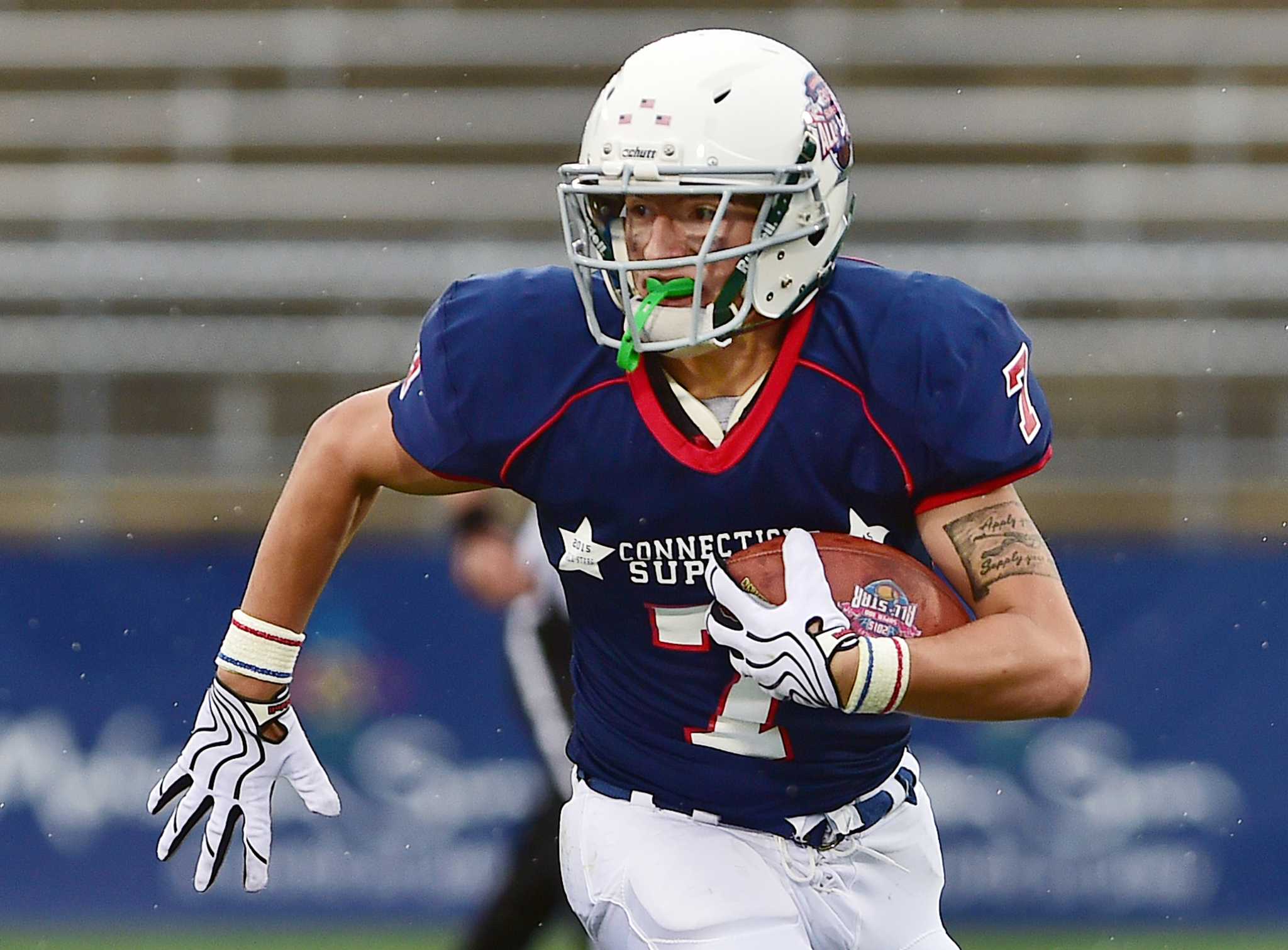 Football: Secondary leads Team Nutmeg in Super 100 Classic