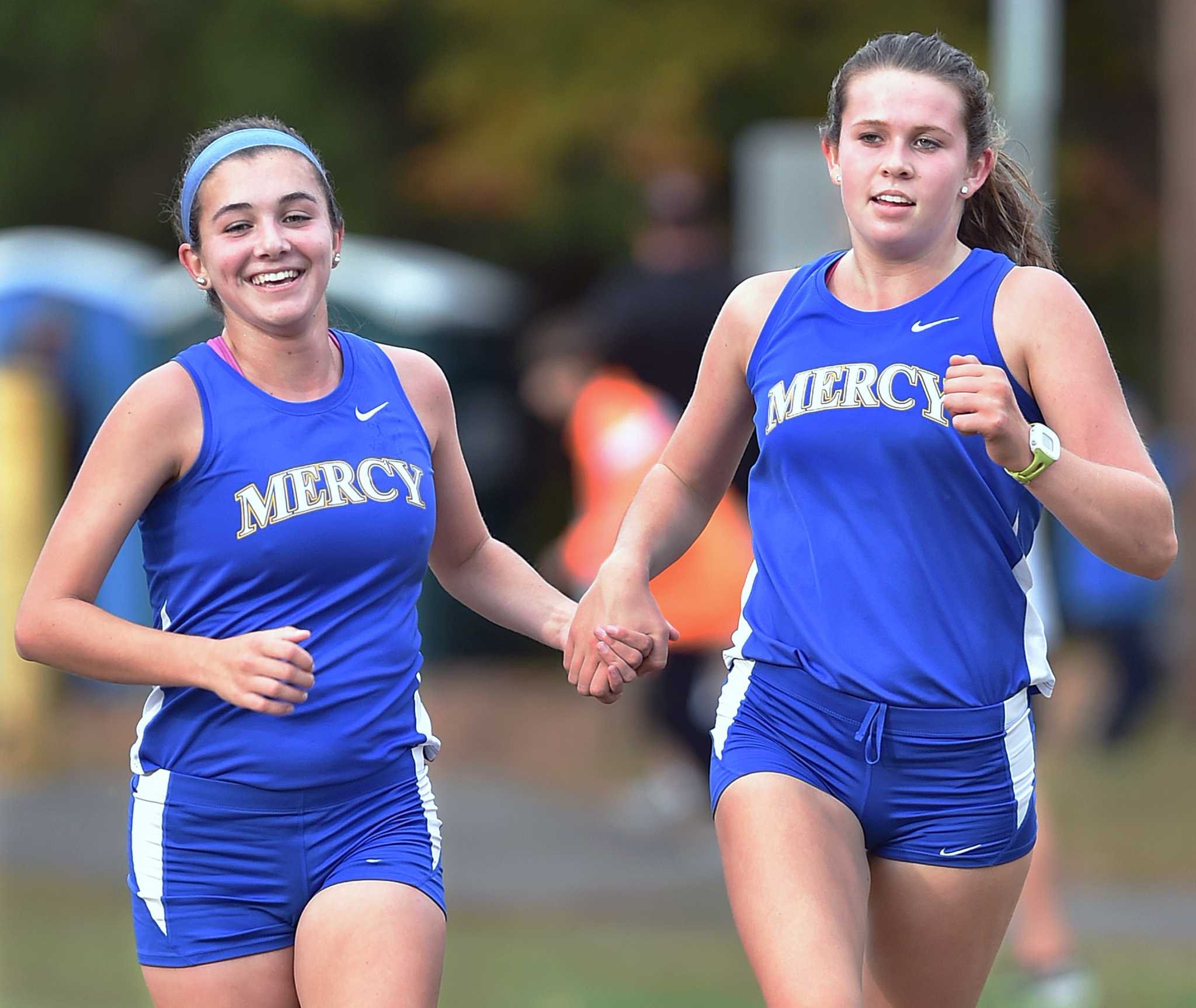 Girls Cross Country: Top 10 New Haven County runners to watch