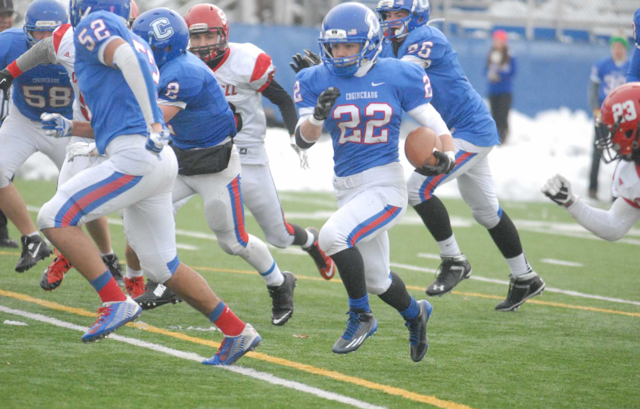 Pequot Football 2015: Coginchaug preview