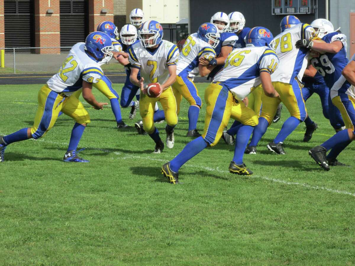 Football: Gilbert/Northwestern overpowers Lewis Mills