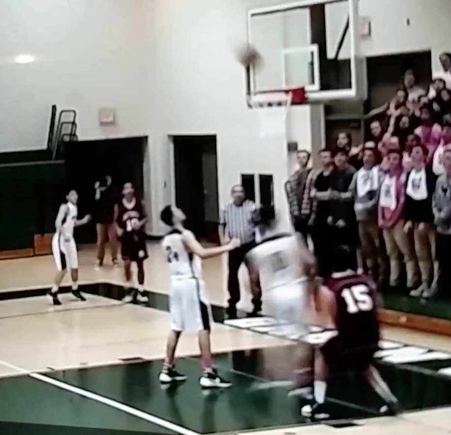 #Tweet-Your-Buzzer-Beaters: Bethel freshman Chris Towey's sweet runner ...
