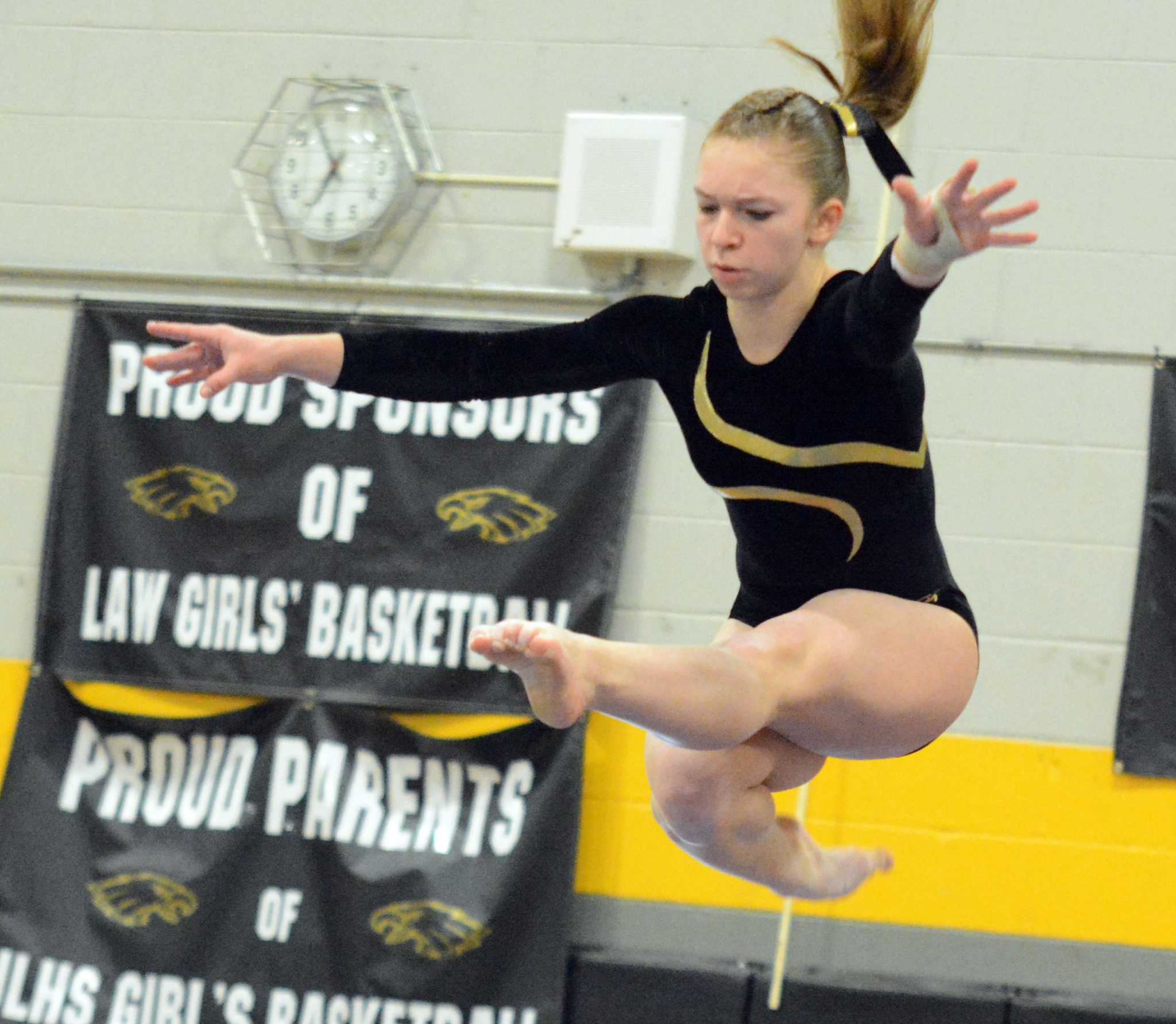 Gymnastics: Hand captures eighth straight SCC championship