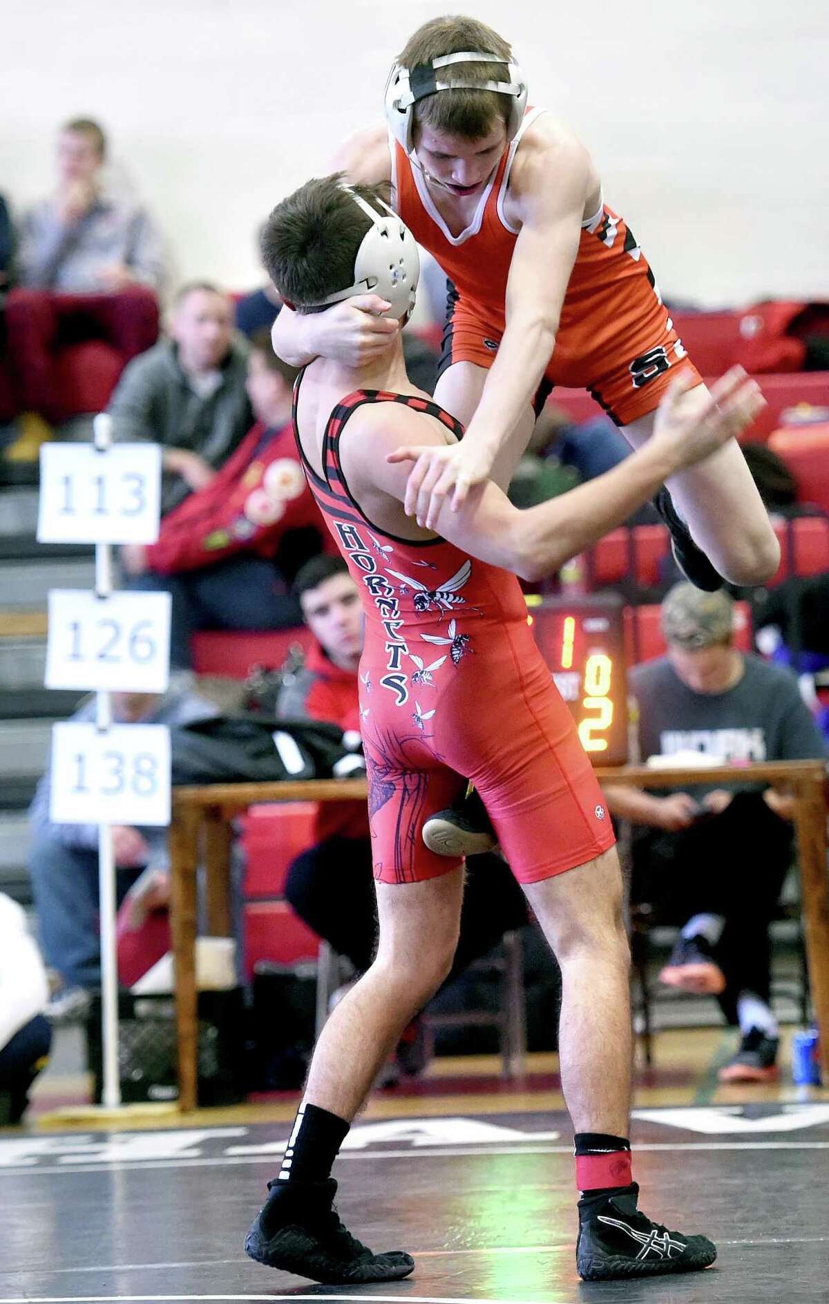 Wrestling: Foran wins first league title since 1986, dethrones Xavier ...