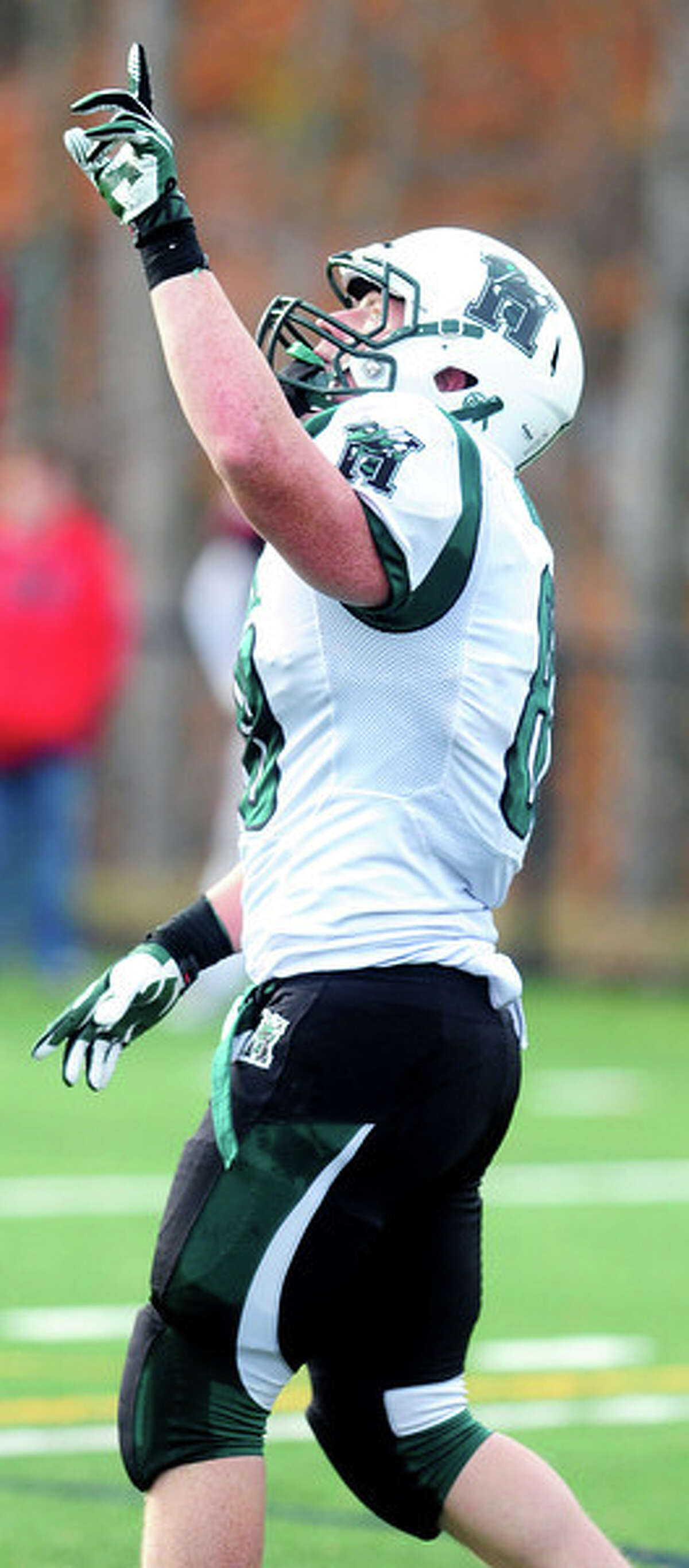 Hamden Hall rallies to beat Hopkins behind T.J. Linta