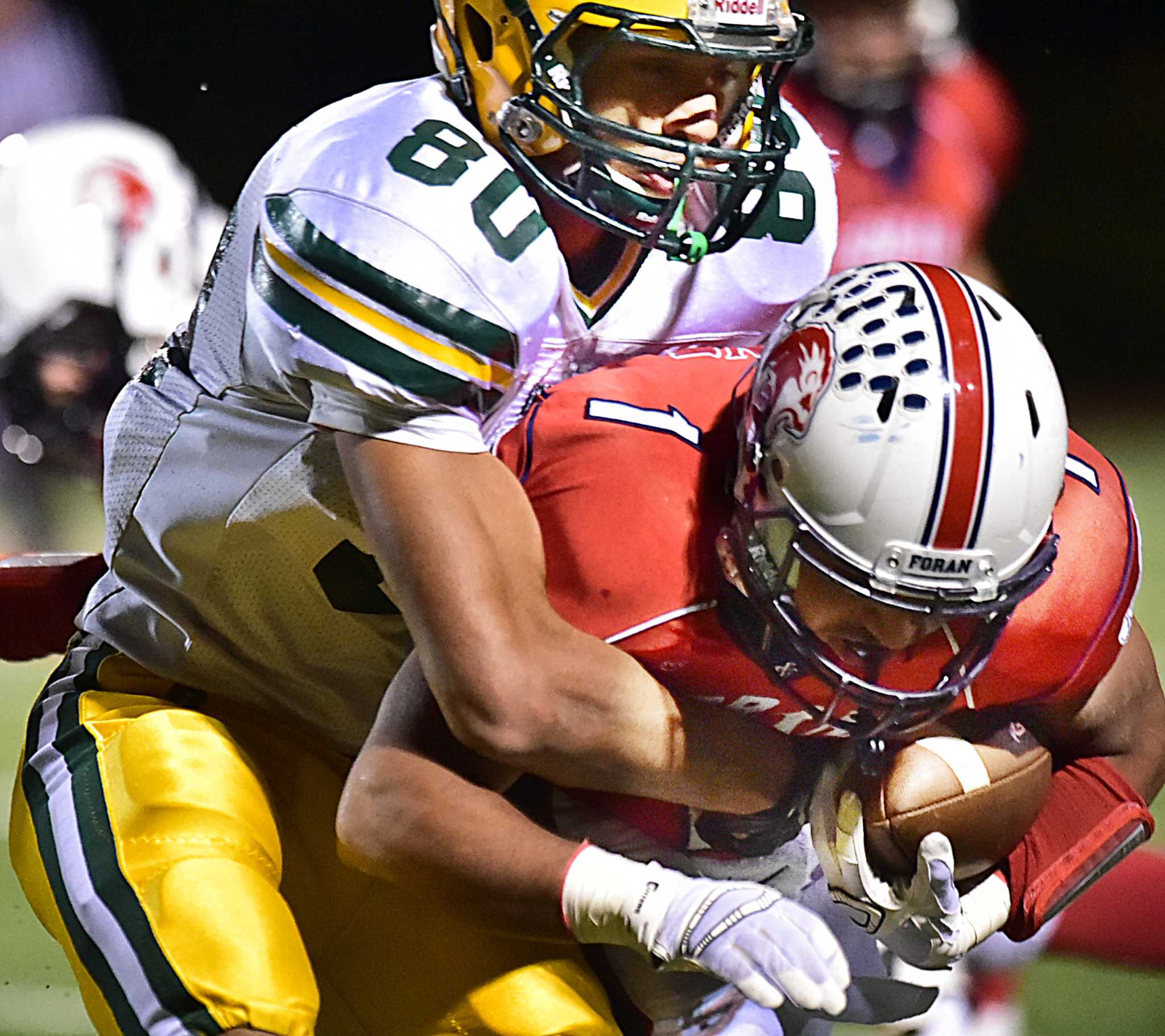 Football: New London's D. Major Roman to join brother at Yale