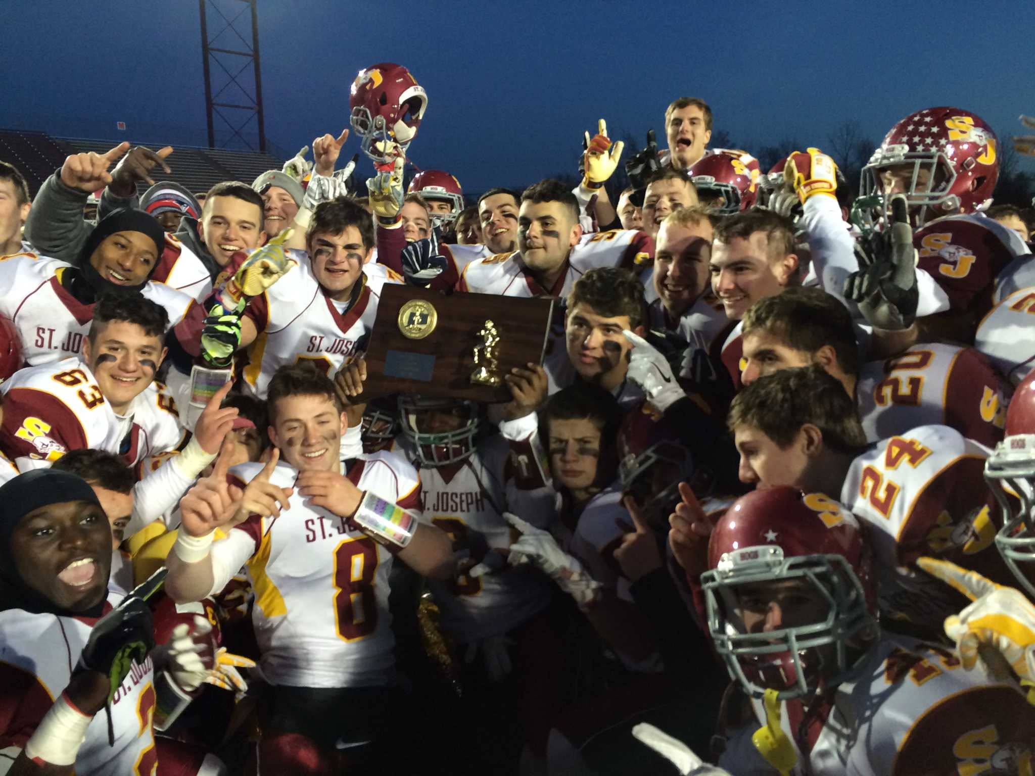 The 2016 CLASS M Football Championship: St. Joseph vs. Hillhouse