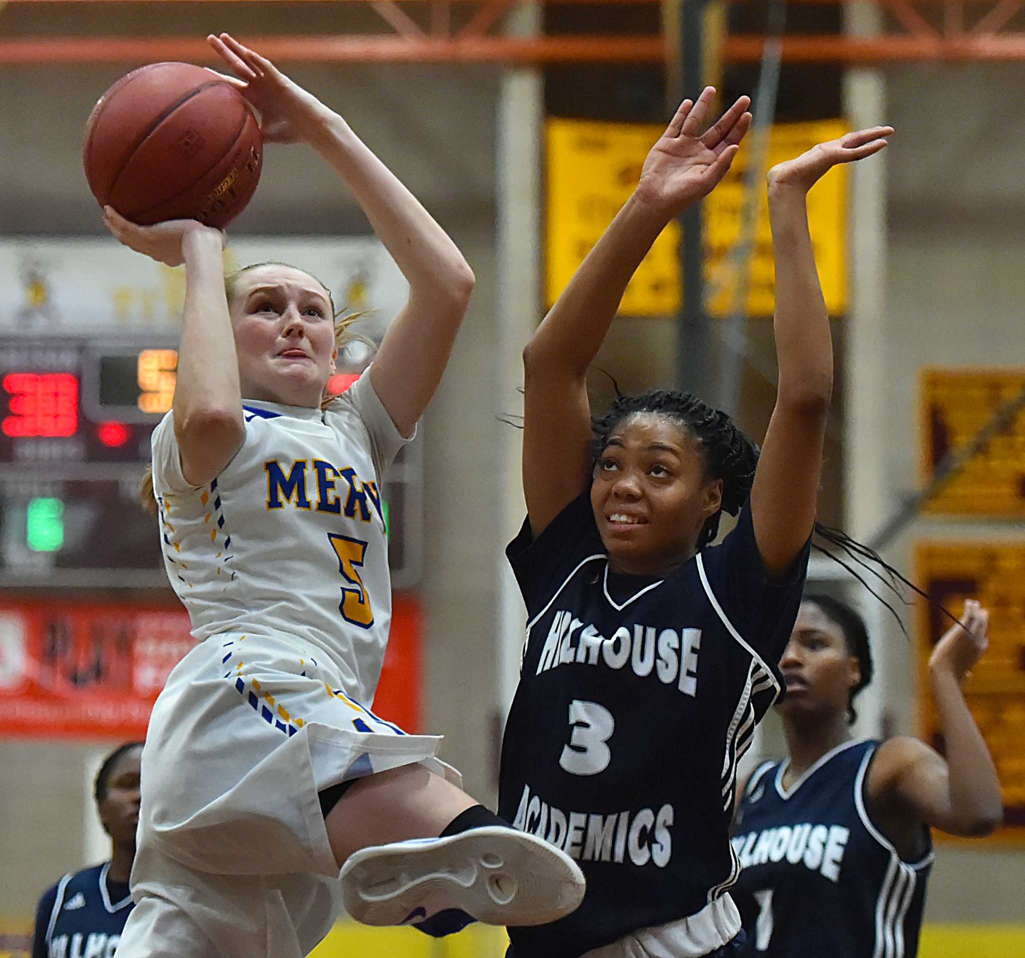 Girls Basketball: Mercy pulls away from Hillhouse in second half ...