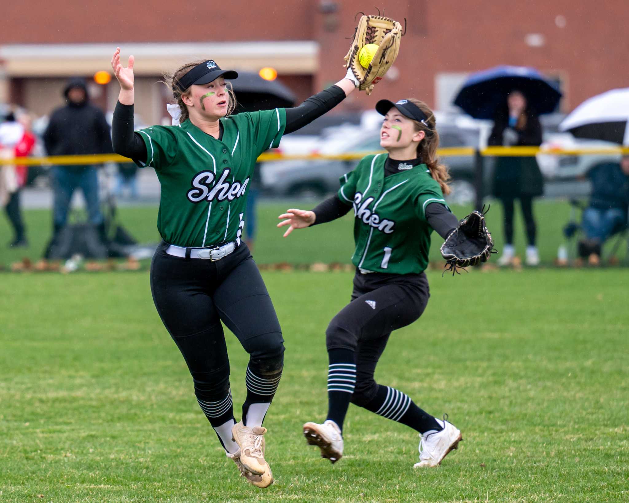 Shenendehowa softball stays unbeaten with win against Columbia