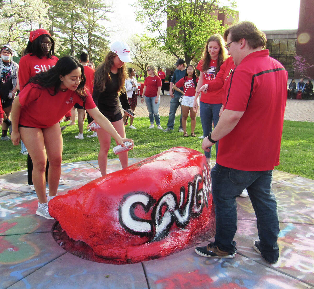 First Day of Giving at SIUE successfully raises over $573K