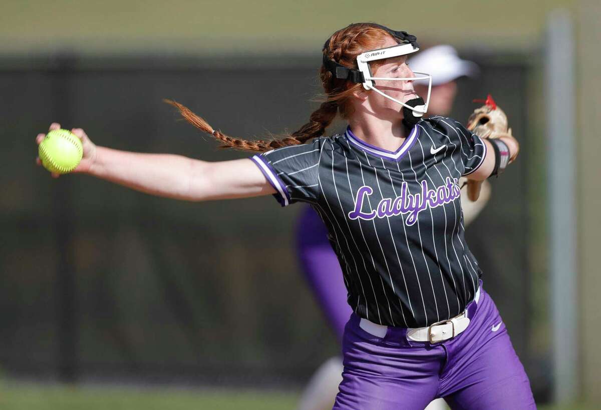 Willis knocks off Conroe to clinch playoff spot