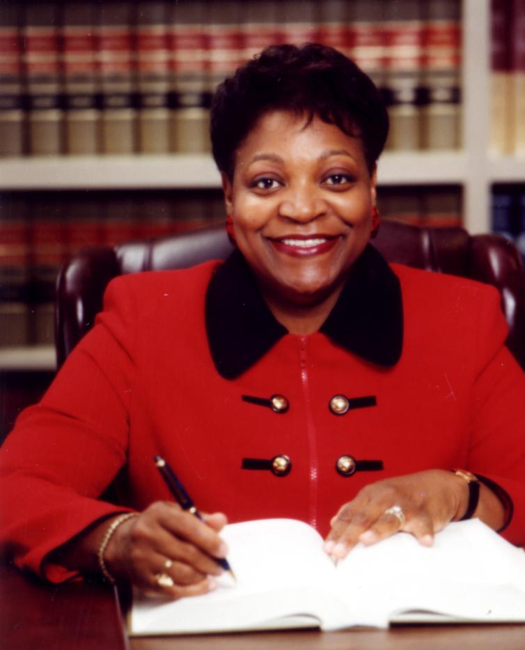 A Ninth Circuit judge has offered to step down, giving Biden a new ...