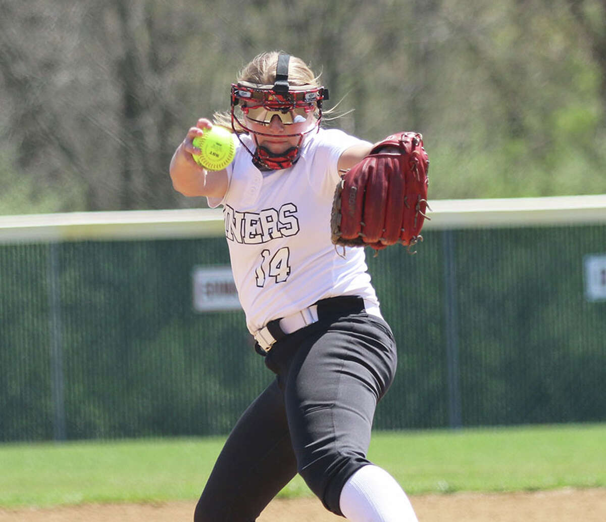 FRIDAY SOFTBALL ROUNDUP: Gilman fans 10 in Warriors' win over Explorers