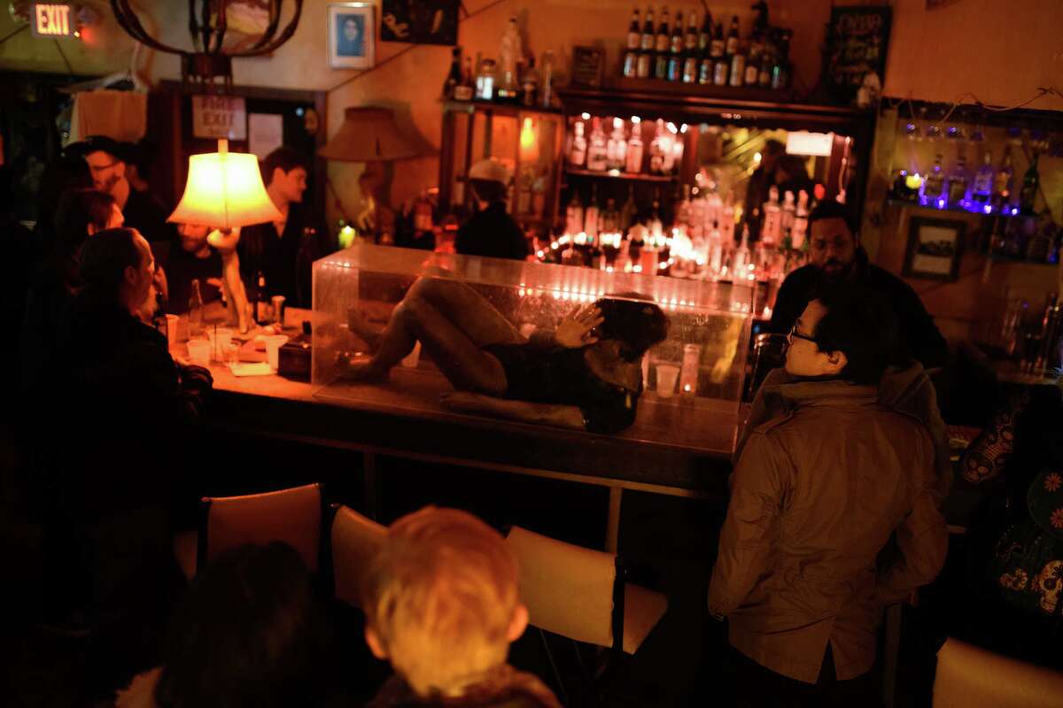 The ultimate guide to Houston's weird, cool and strange bars